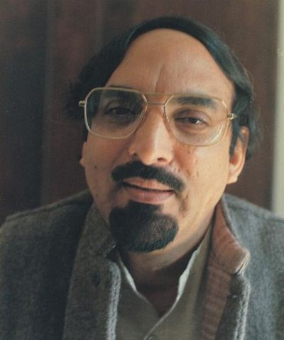 मणि मधुकर - भारतकोश, ज्ञान का हिन्दी महासागर